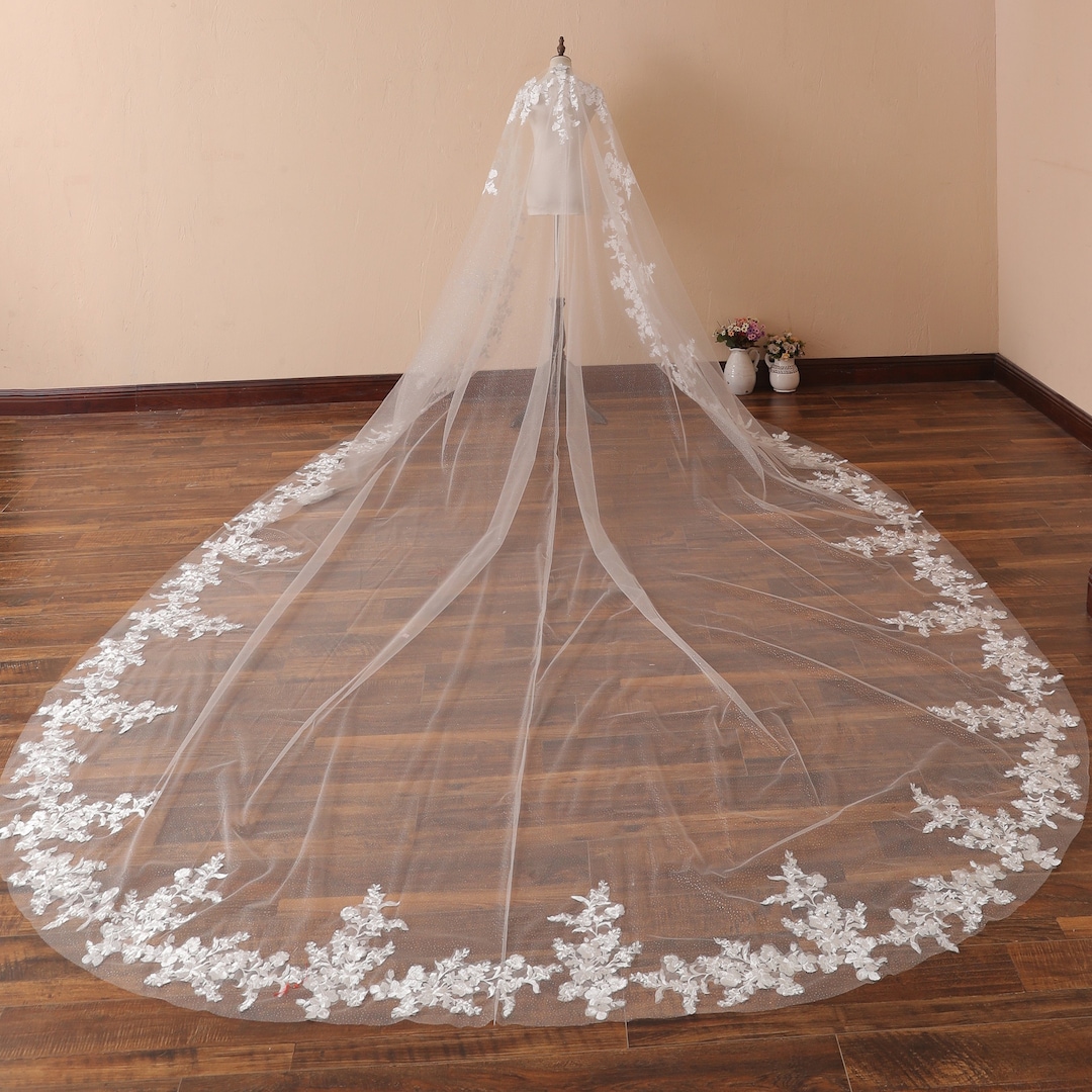 White Trailing Floral Wedding Veil Lace Cathedral Wedding Veil Sparkle ...