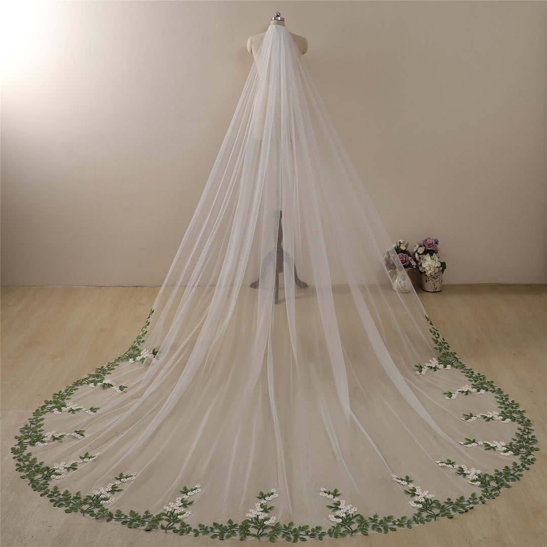 Green Leaves Floral Veil,wedding Veil,handmade Garden-inspired Bridal ...