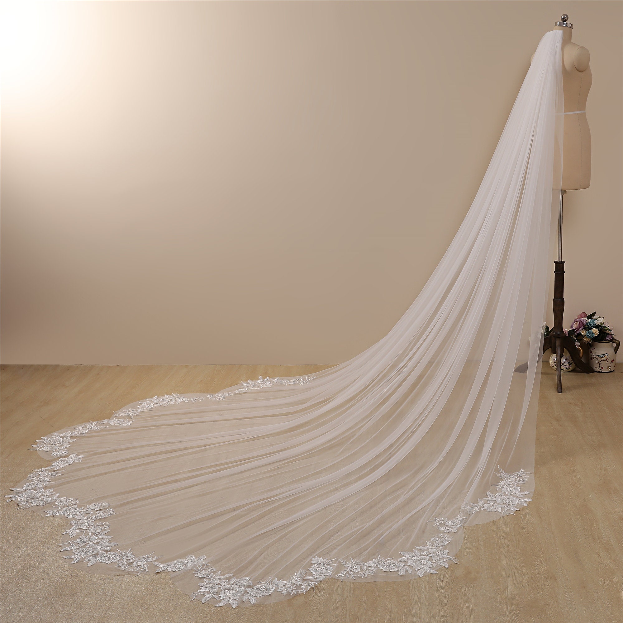 Celestial Scallop Wedding Veil Floral Cathedral Bridal Veils - Etsy