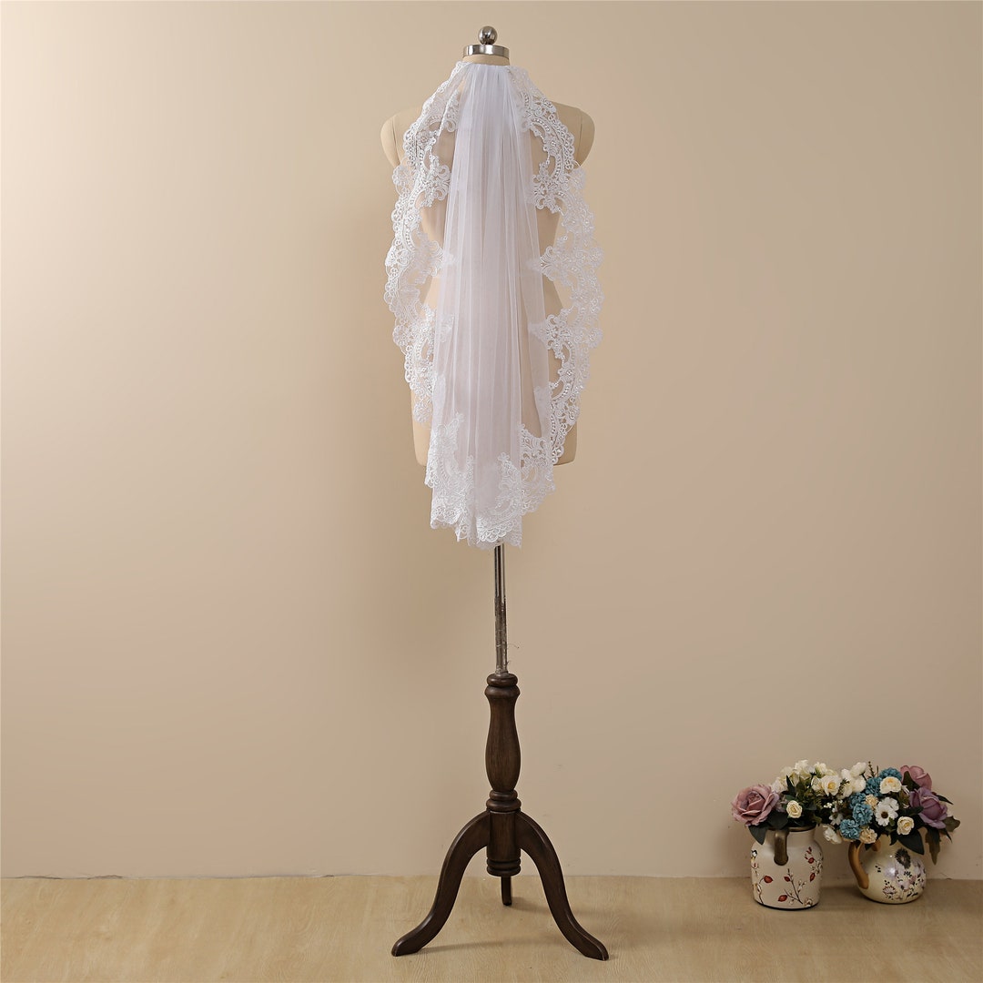 Mantilla Style Veil,fully Laced,short Veil Wedding,fingertip Bridal ...