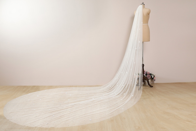 Soft Tulle Cathedral Veil: 3D Flower and Pearl Bridal Veil - Etsy