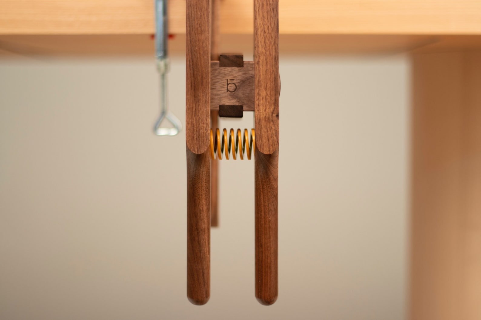 Table Pony walnut - Etsy