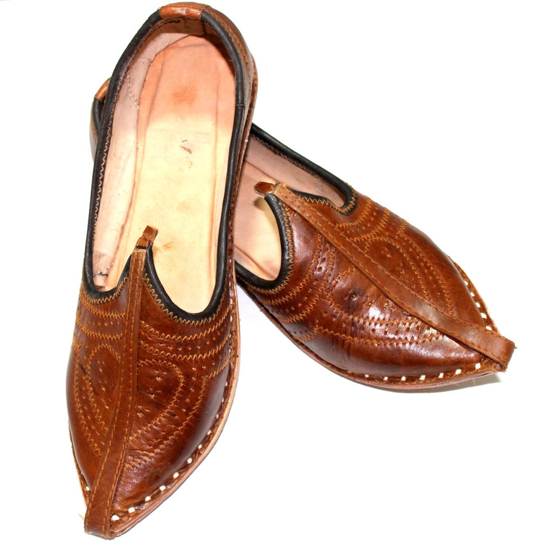 Indian Men's Wear || Men's Mojari || Men's Jutti || Men's Shoes ...