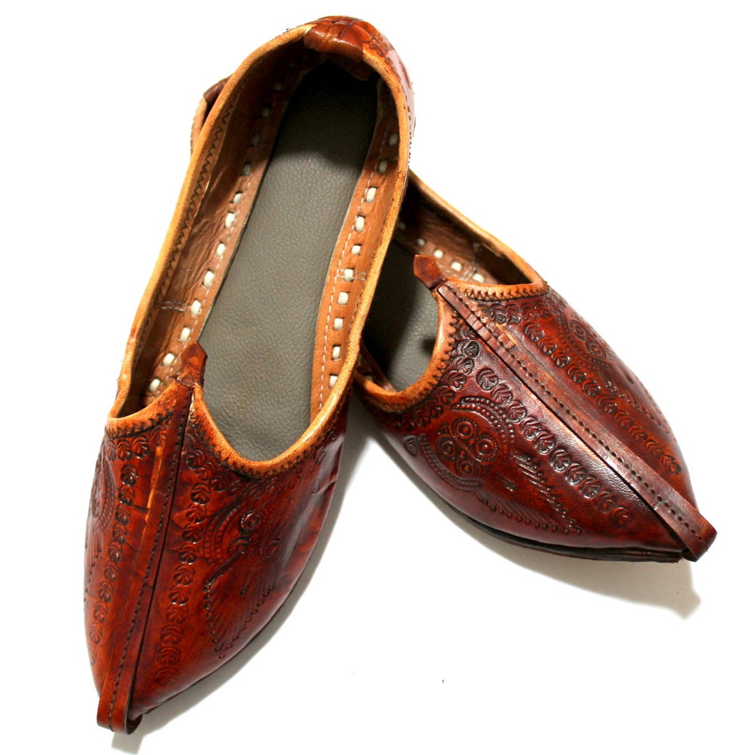 Men's Indian Mojari Shoes: Traditional Wedding Jutti - Etsy