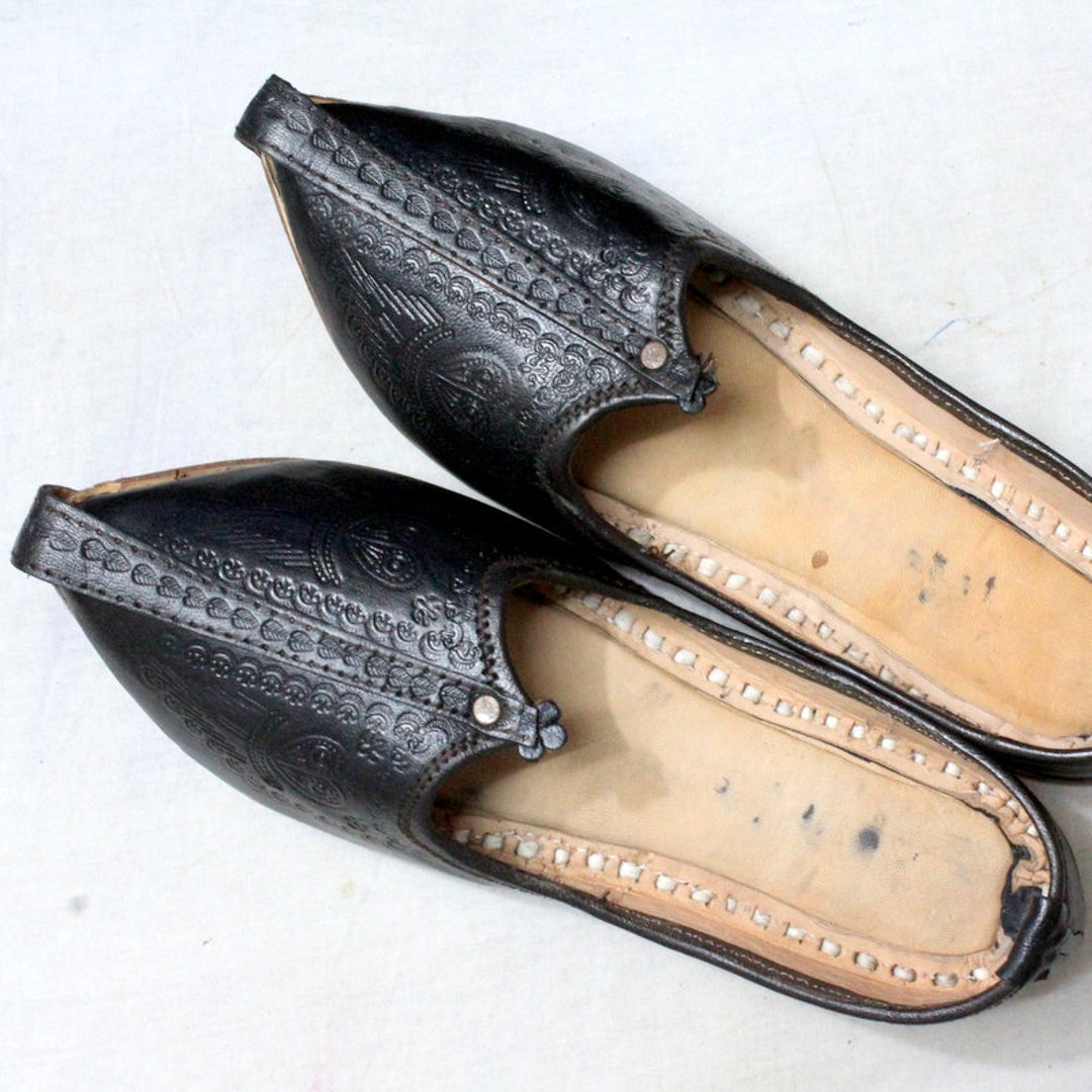 Indian Men's Wear|| Men's Mojari || Men's Jutti || Men's Shoes ...