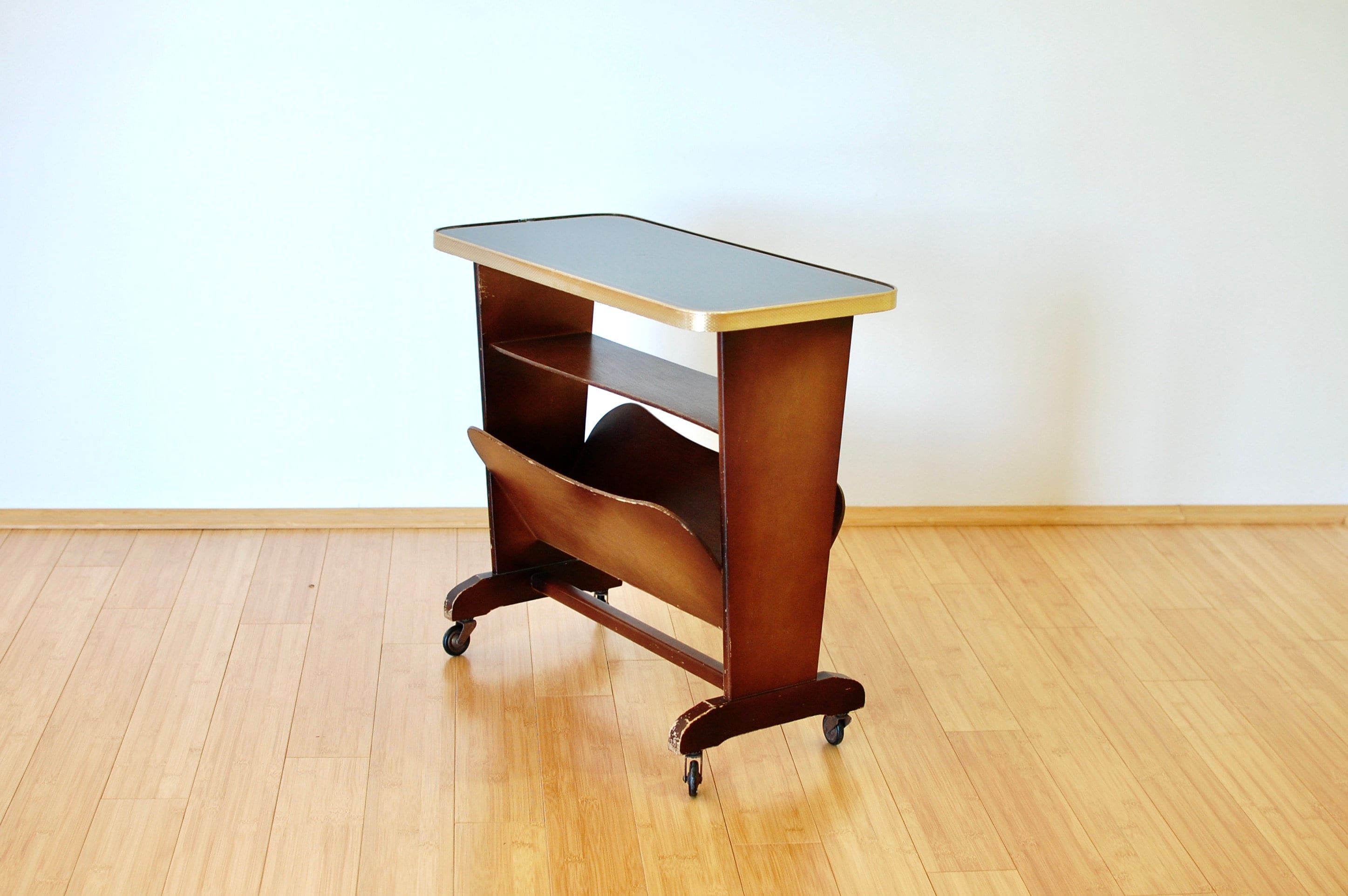 Vintage Side Table/magazine Holder, 1960s - Etsy