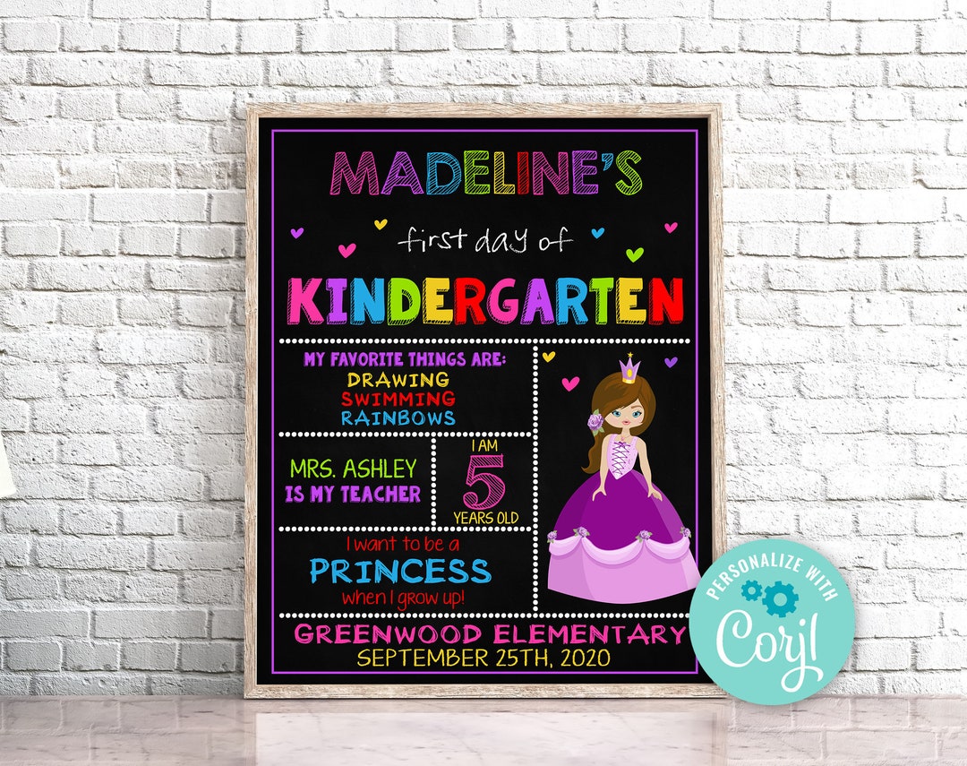 Editable First Day of Kindergarten Sign, Princess First Day of School ...