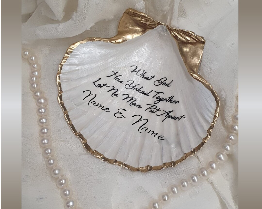 Wedding Scallop Shell Scripture Customise Personalise Names Gift JW ...