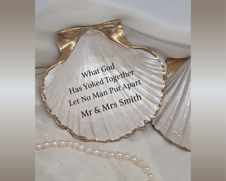 Wedding Scallop Shell Scripture Customise Personalise Names Gift JW ...