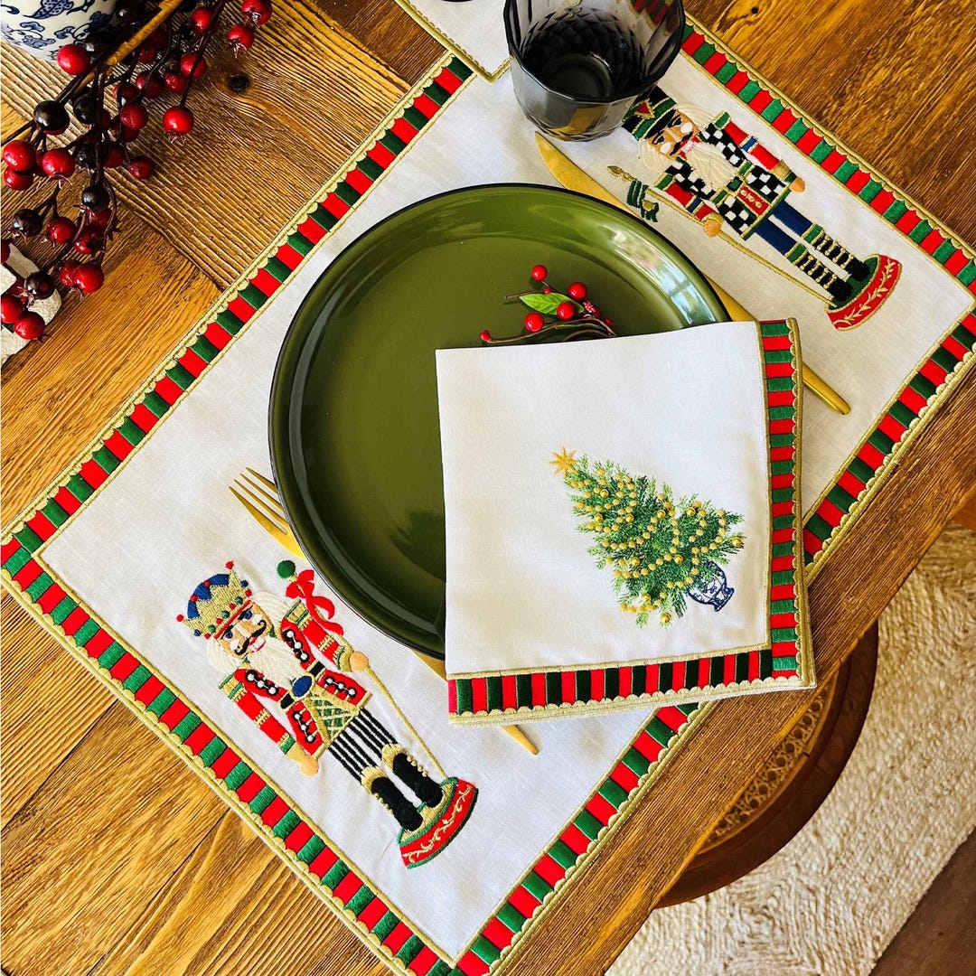 Nutcracker Linen Placemats | Red & Green Checkered Christmas Table Mats ...