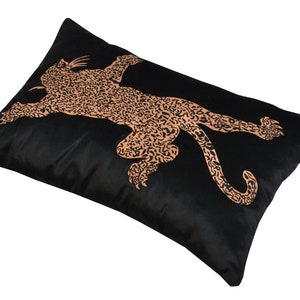 Leopard Pattern Black Velvet Throw Pillow Cover Decorative Accent ...