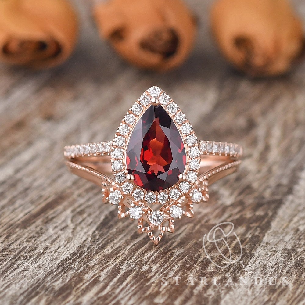 Pear Shaped Garnet Engagement Ring Set 2pcs Rose Gold Bridal Set Unique ...