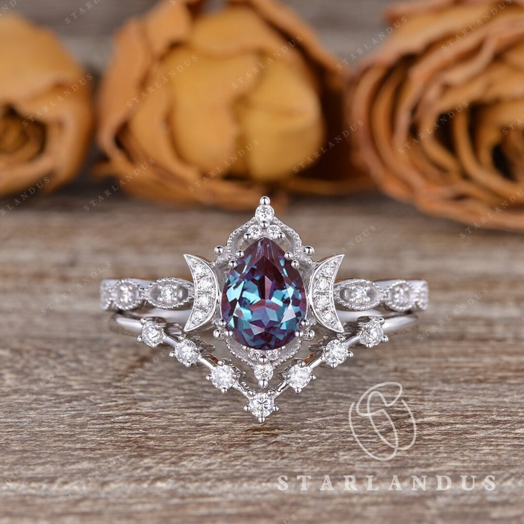 Unique Moon Engagement Ring Lab Alexandrite Wedding Ring Cluster ...