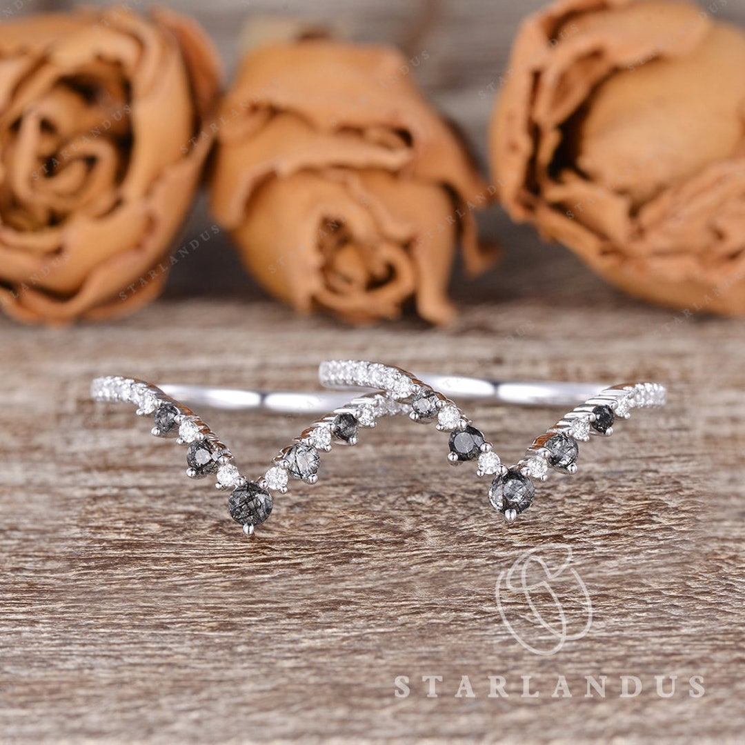 Salt and Pepper Crystal Gradient Diamond Ring Curved Wedding Band White ...