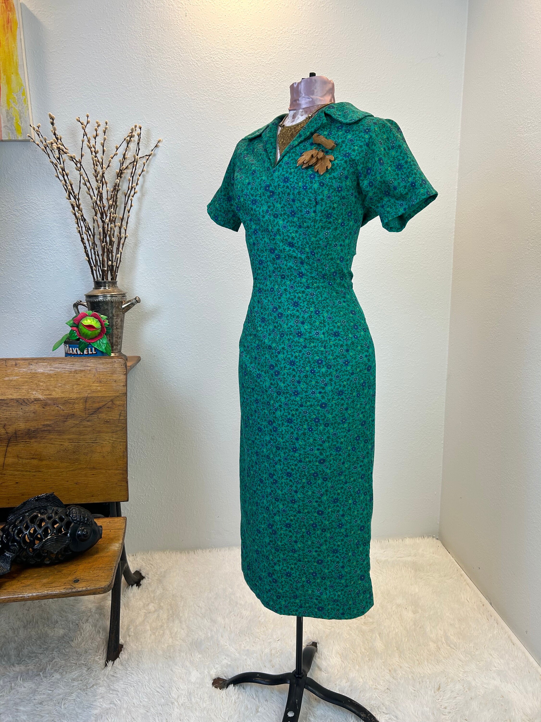 1940s Dress / 40s Dress / 1940s Fashion / 1940s Fall Dress - Etsy