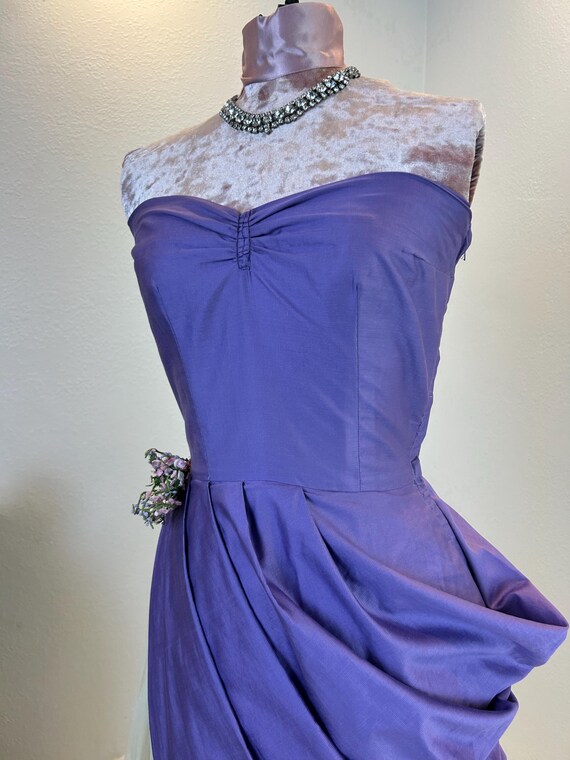 Vintage 1950s Emily Wilkens Strapless Purple Party Dr… - Gem