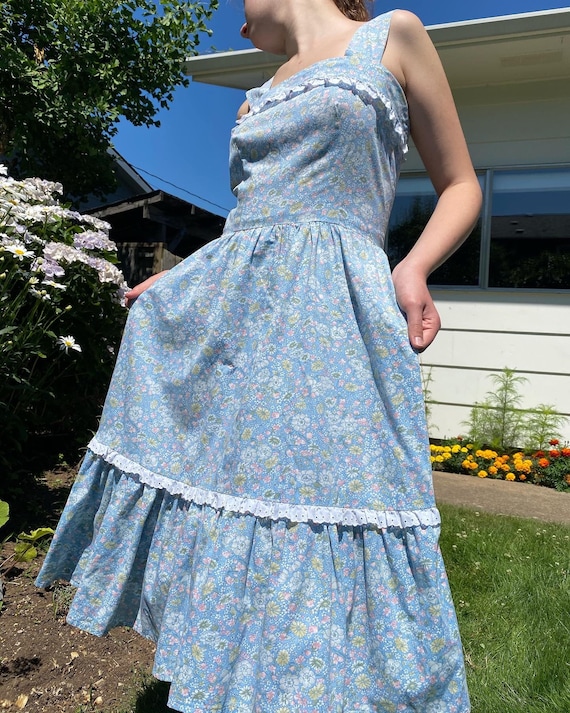 Vintage sundress store