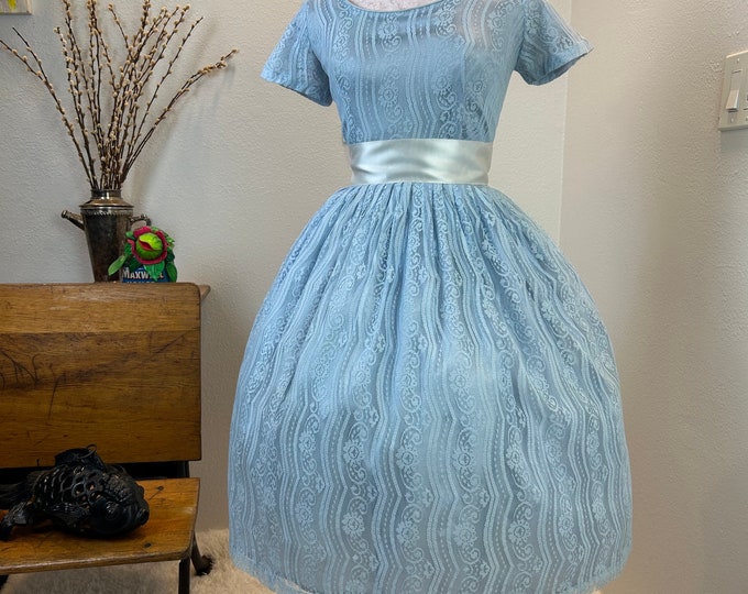 1950s Dress / 50s Dress / 1950s Fit and Flare / 1950s Fit and Flare ...