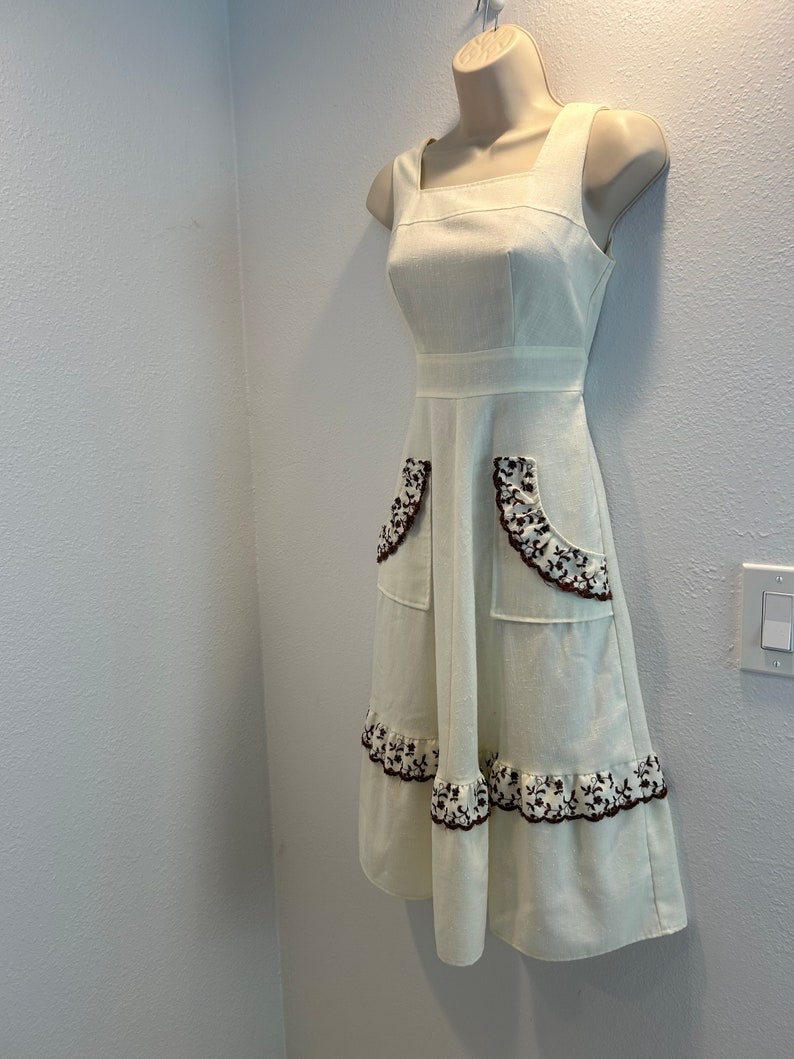 Vintage 1970s Pocket Dress, Floral Trim, XS - Etsy