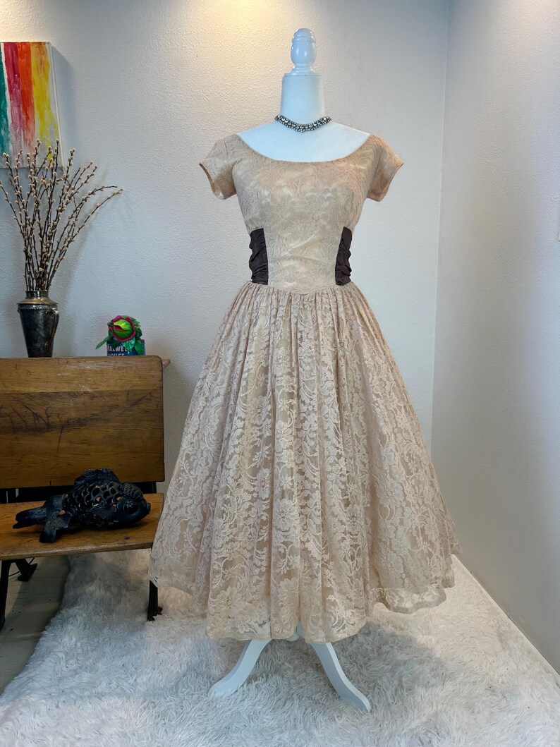 Vintage 1950s Lace Dress - Coffee Taffeta Bubble Bustle, Fit & Flare - Etsy