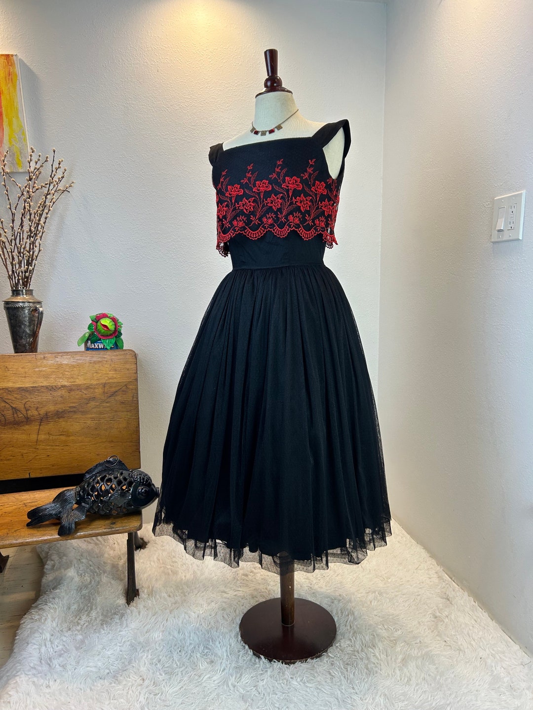 Vintage 1950s Black Net Dress, Red Floral Embroidery, Fit and Flare - Etsy