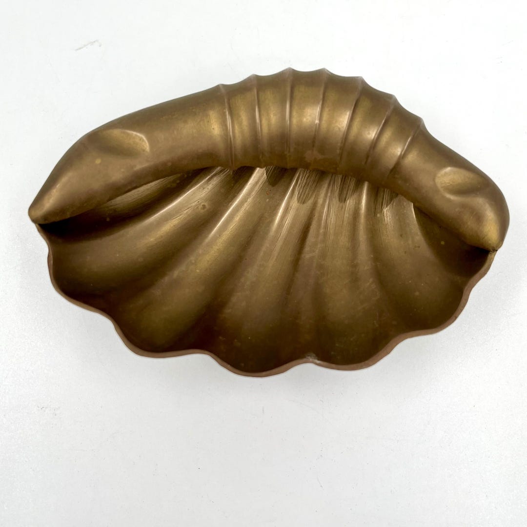 Vintage Brass Scalloped Clam Sea Shell Ashtray, Soap Dish, Trinket Dish ...