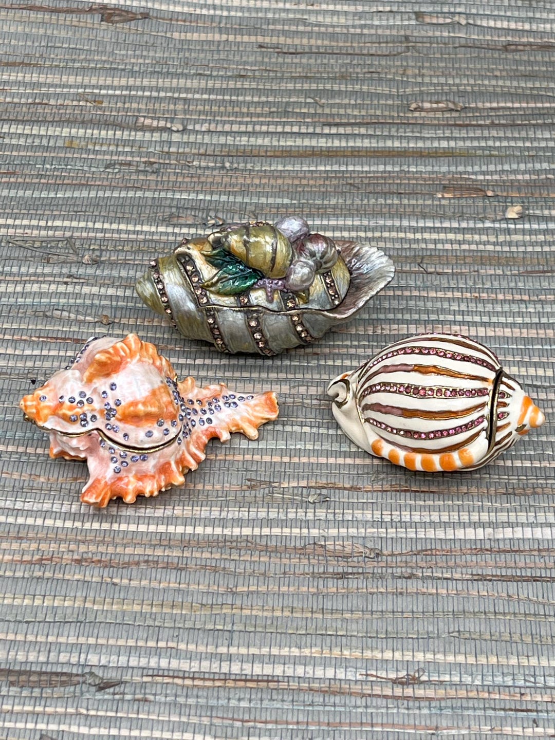 Vintage Bejeweled and Enamel Sea Shell Trinket Boxes Colorful Enamel ...
