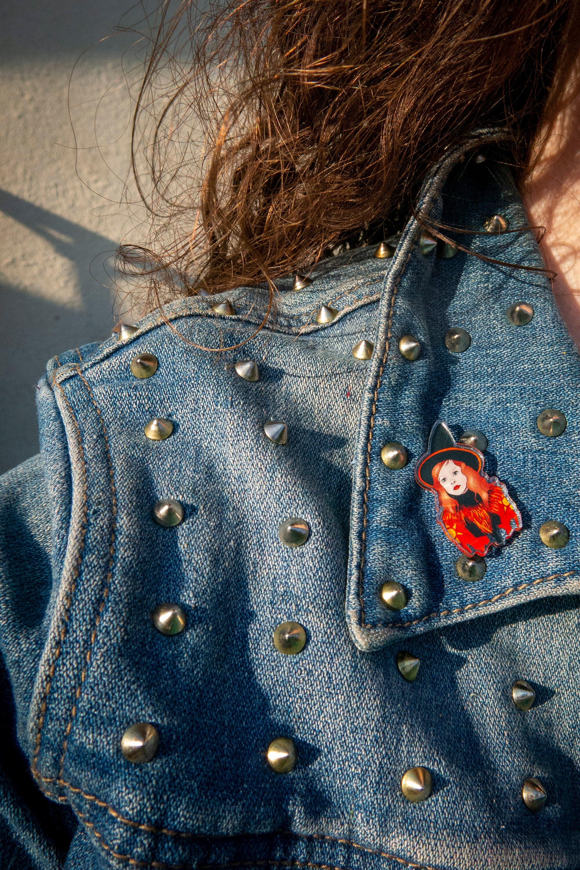 Dani Dennison Pin Hocus Pocus Pin Acrylic Pin Halloween | Etsy