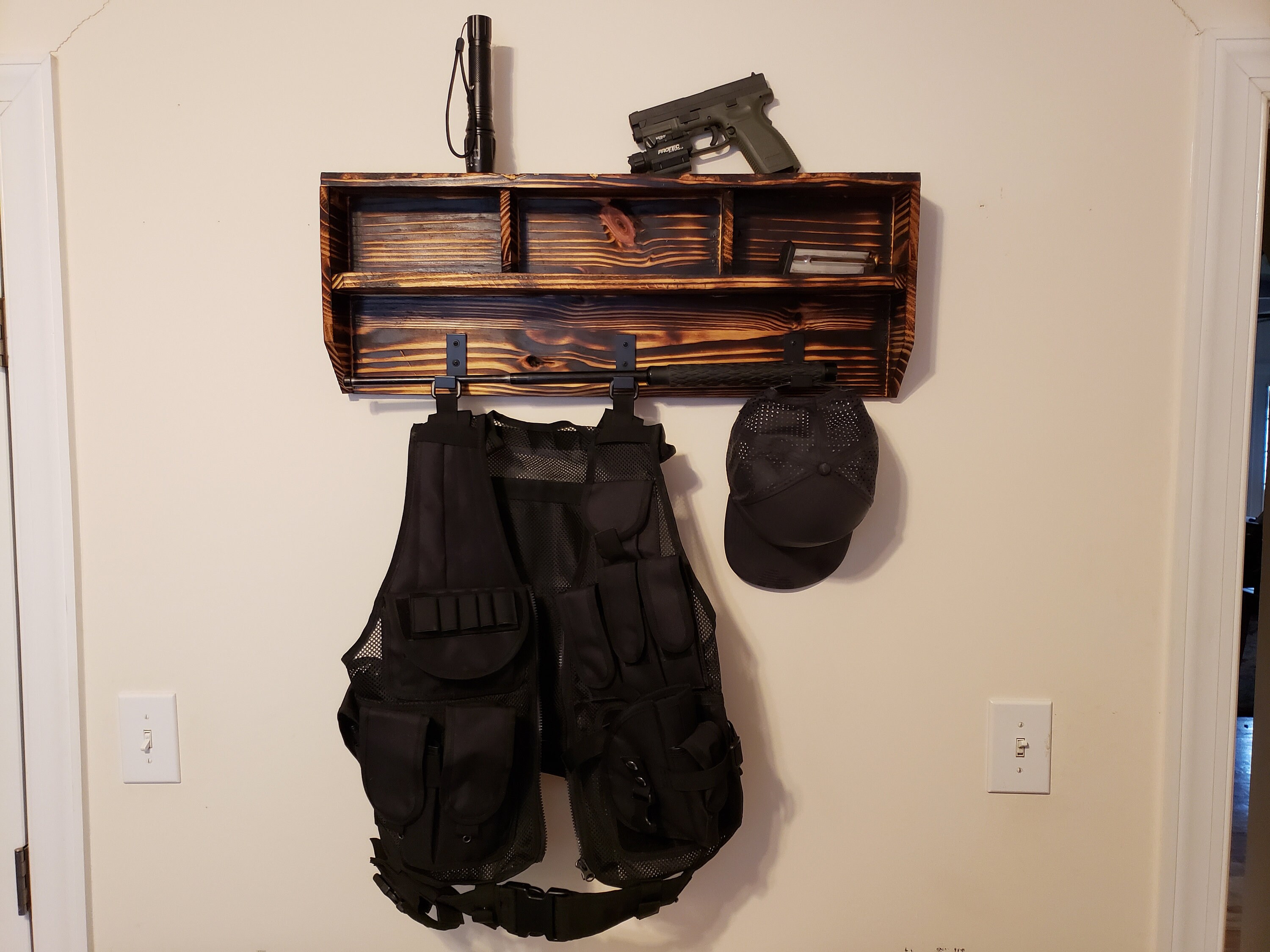 Tactical Duty Gear Shelf Rack Wall Mounted for Military, Police Storage ...