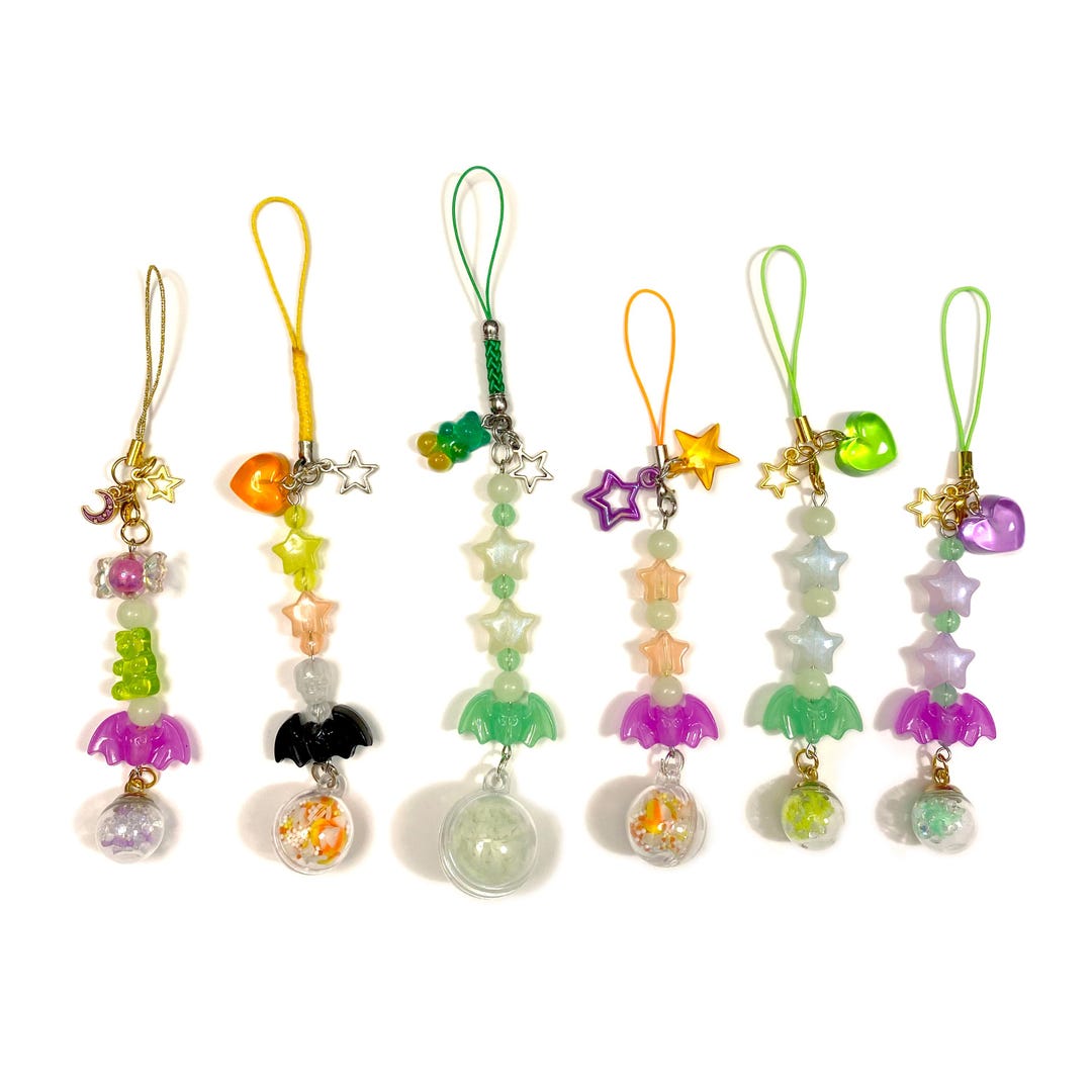 Glow in the Dark Bat Beaded Charms or Keychains (OOAK) - Etsy