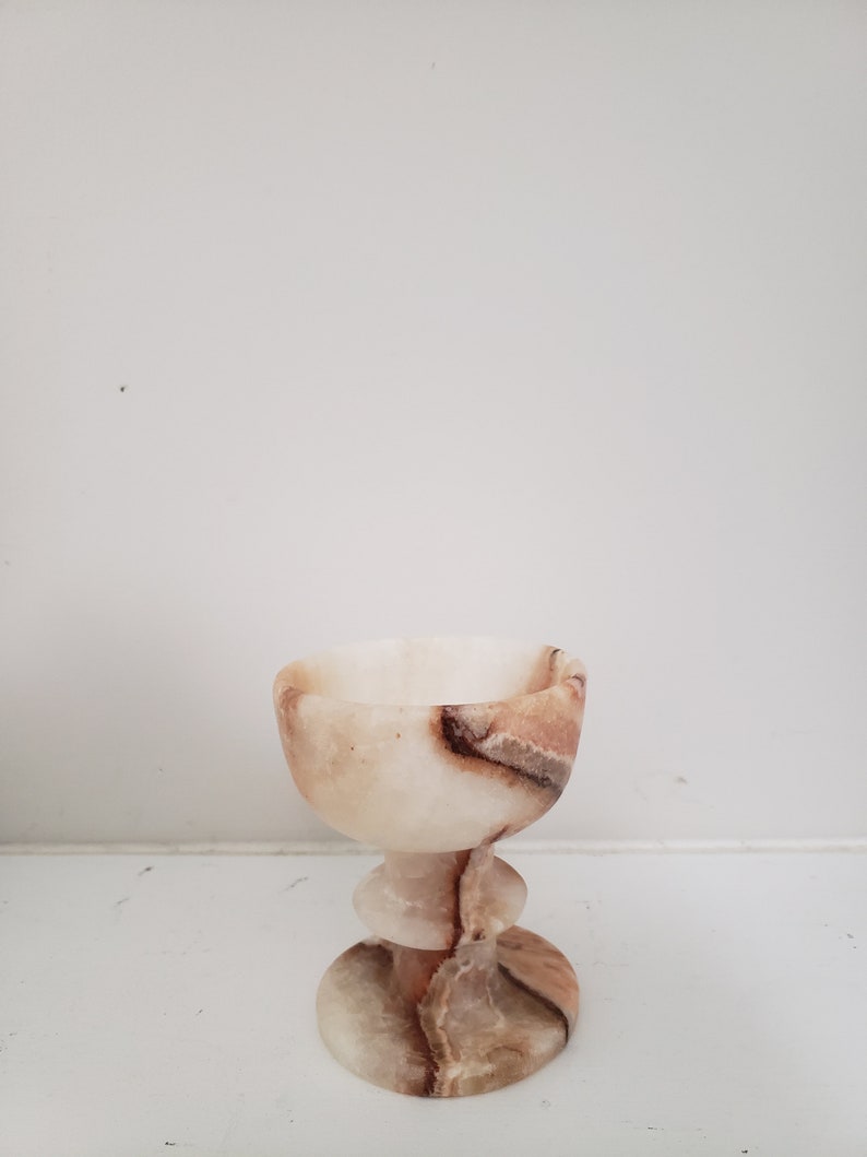 Beautiful Egyptian Museum Replica Hand Carved Alabaster Lotus Cup (10 X ...