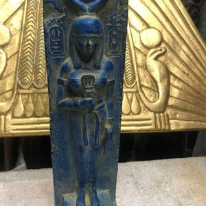 New Egyptian Handcrafted Isis Statue Museum Replica 11 Inches High - Etsy