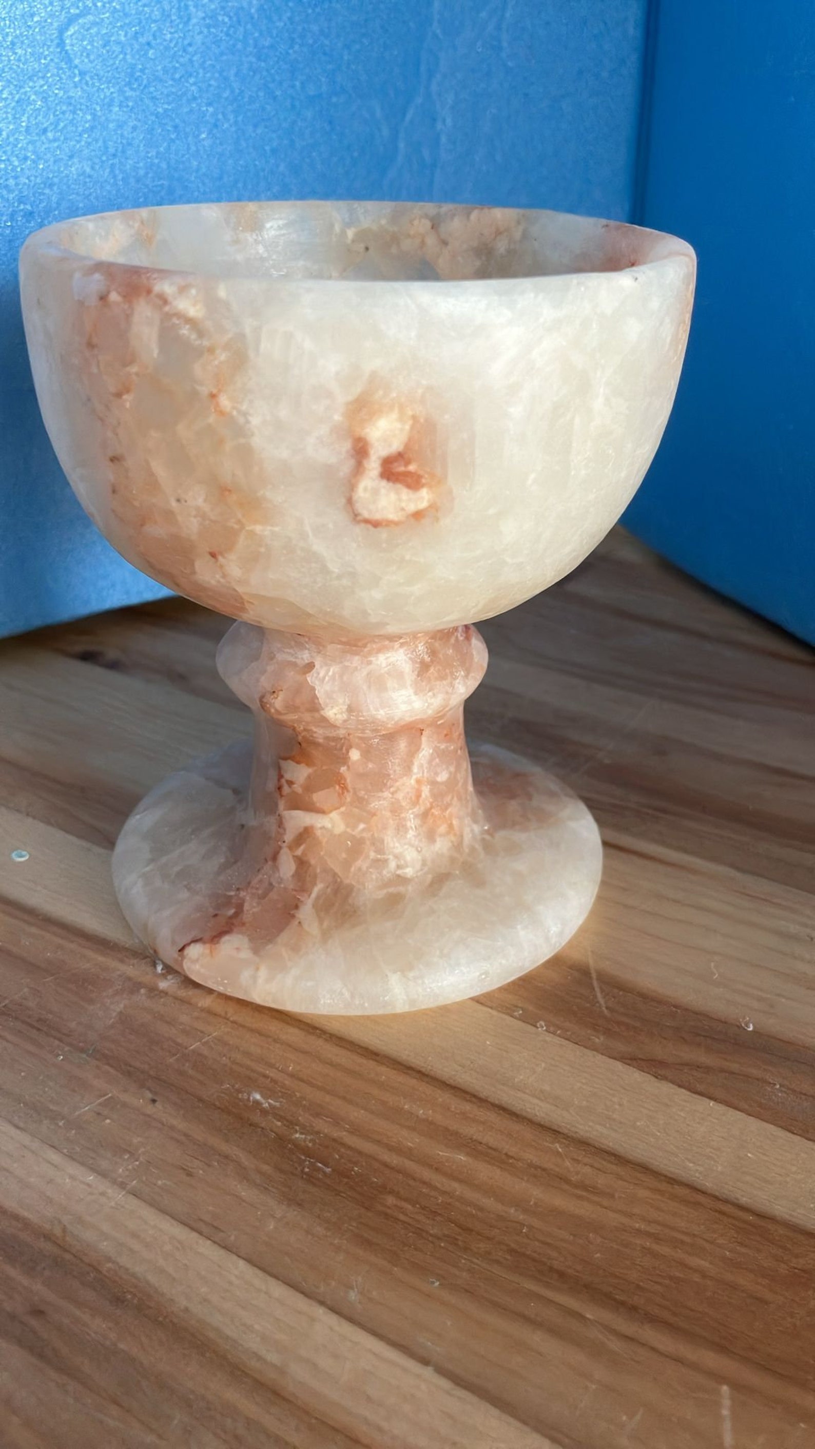 Beautiful Egyptian Museum Replica Hand Carved Alabaster Lotus Cup (10 X ...
