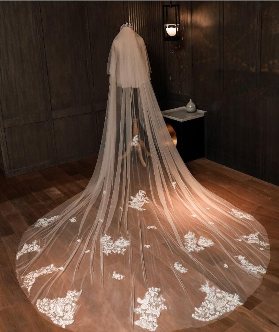 Luxury lace veil two Tier cathedral veil long Bridal wedding | Etsy