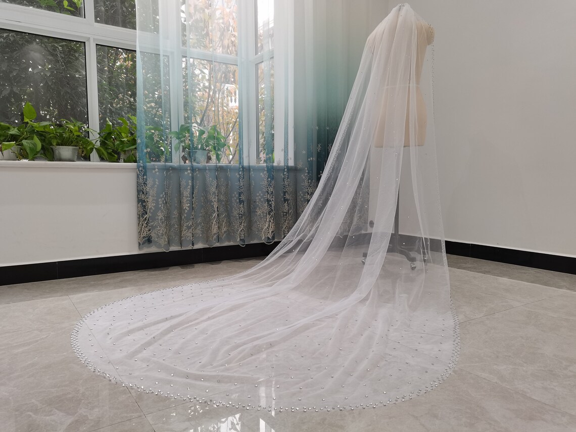Cathedral Crystal Veil Crystal Wedding Veil Scattered | Etsy