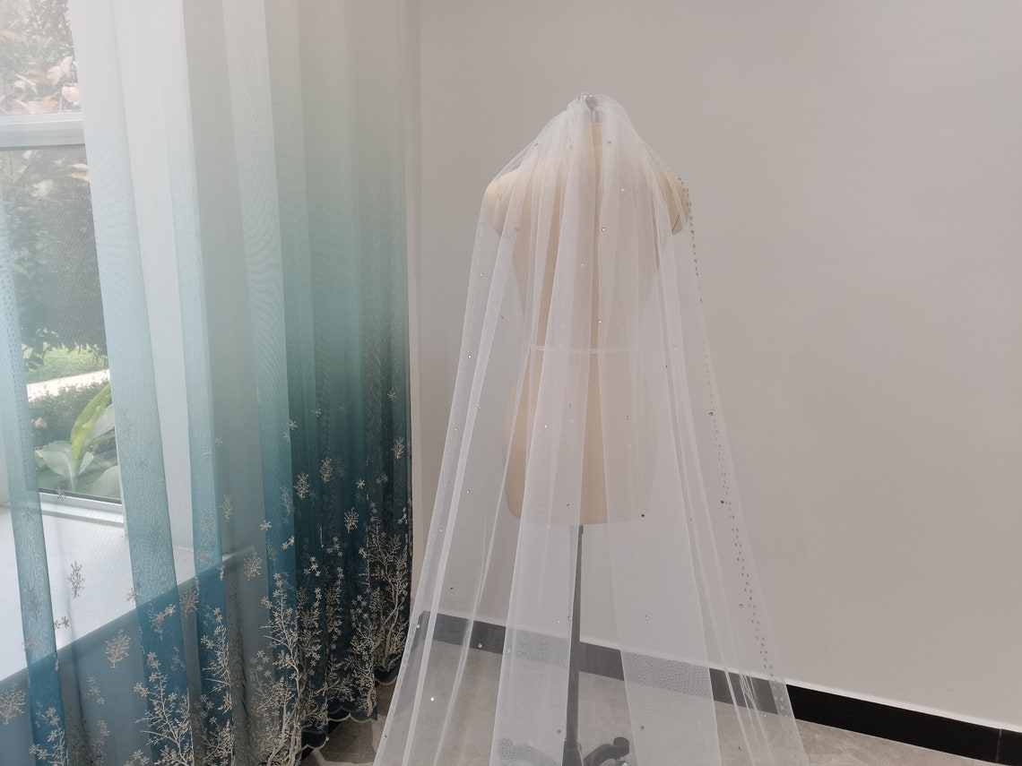 Cathedral Crystal Veil Crystal Wedding Veil Scattered | Etsy