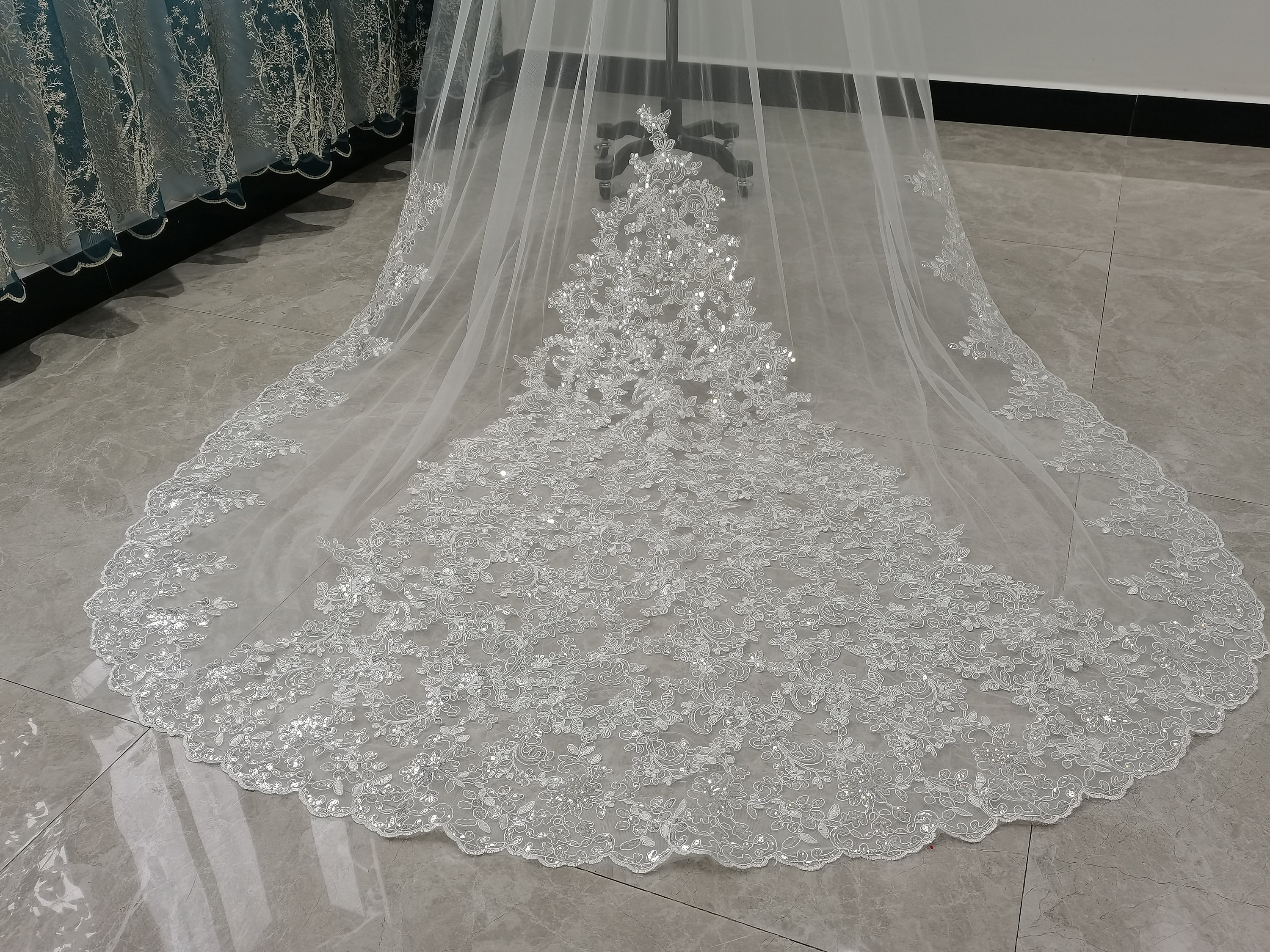 Single Tier Lace Wedding Veil Cathedral Length Lace Bridal Veil White ...