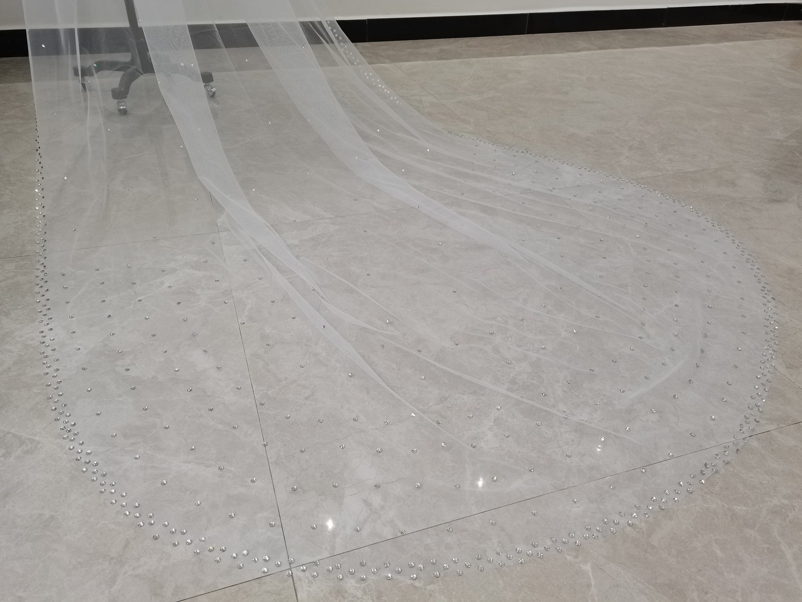 Cathedral Crystal Veil Crystal Wedding Veil Scattered | Etsy