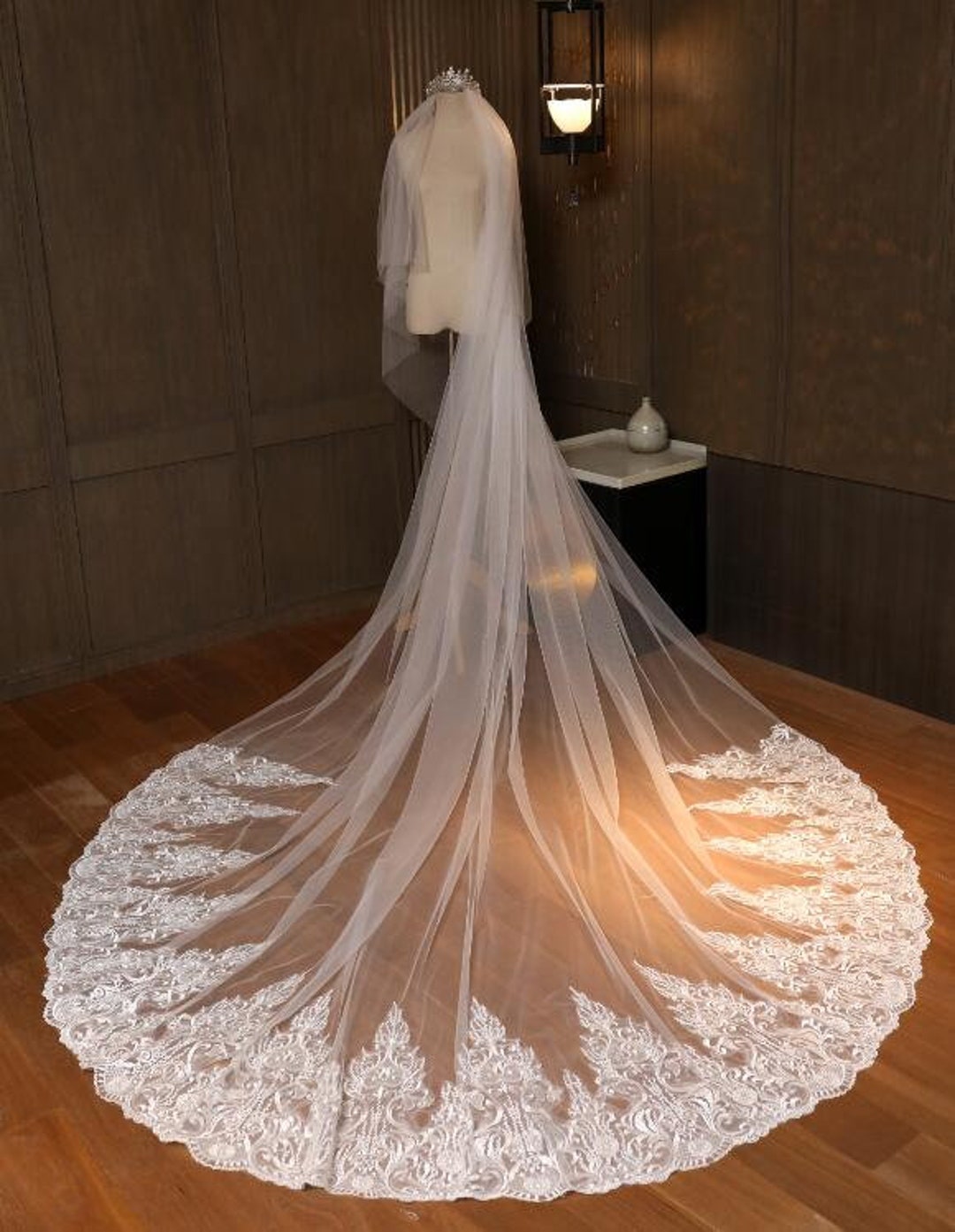Vintage 118 Inches Cathedral Length Lace Wedding Veil Ivory Lace Bridal ...