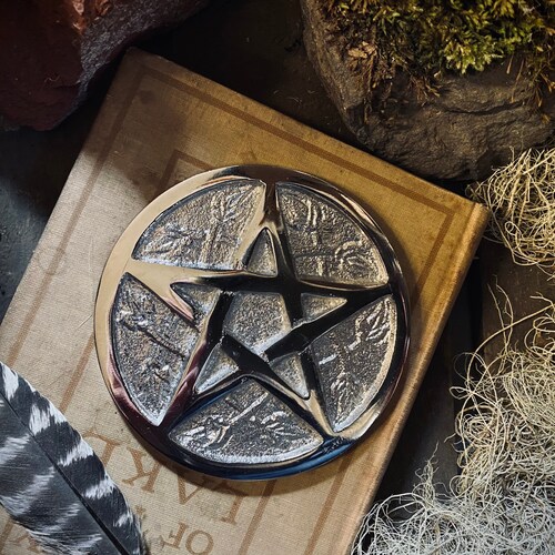Pentacle Altar Plate Pentagram Silver Metal Disc Altar - Etsy
