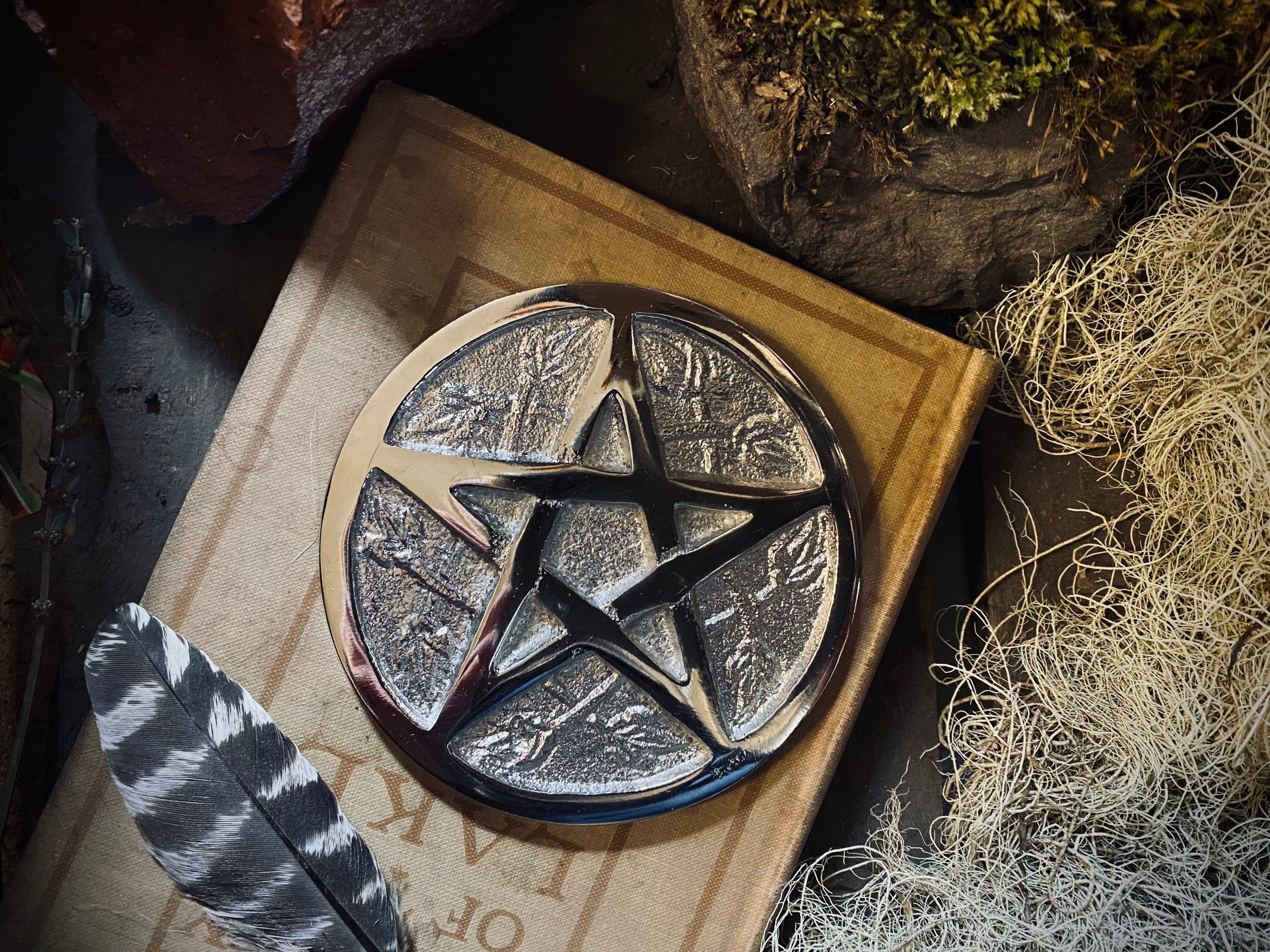 Pentacle Altar Plate Pentagram Silver Metal Disc Altar - Etsy