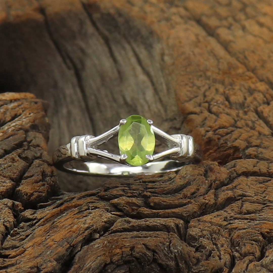 Peridot Ring, August Birthstone Ring, Peridot Celtic Ring, Solitaire ...