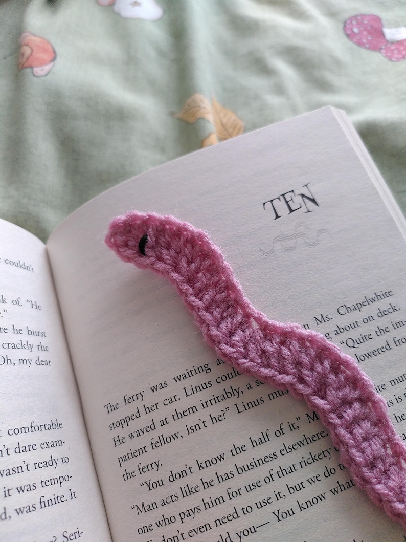 Book Worm- Crochet Worm Bookmark. My Original Design, Customisable ...