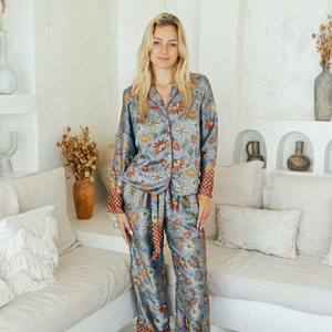 Lavender Silk Blend Pyjama Set, Silk Pajamas, Silk Nightwear, Unique ...