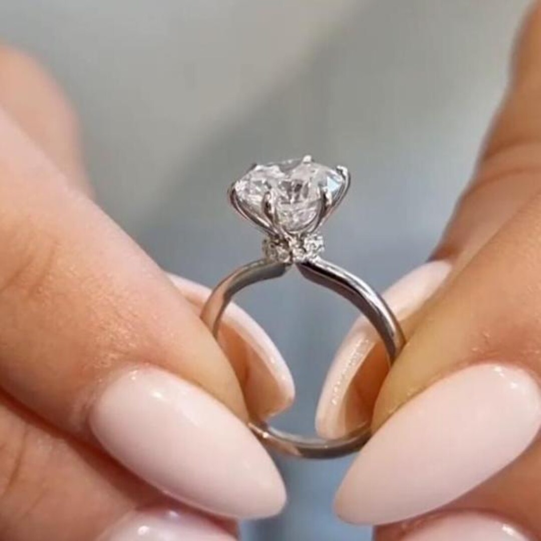 Antique Hidden Halo Round Cut Moissanite Engagement Ring, Vintage High ...