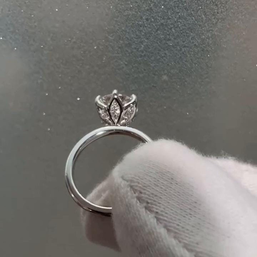 Tulip Setting Engagement Ring, 14k White Gold 2 Carat Solitaire Round ...