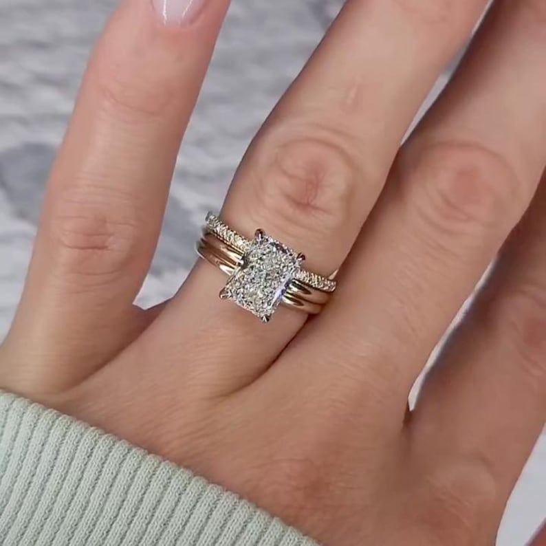 Radiant Cut Moissanite Bridal Ring Set in Yellow Gold 2.5CT Radiant ...