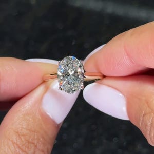 Vintage Cathedral Setting Oval Cut Engagement Ring Antique V Shape ...