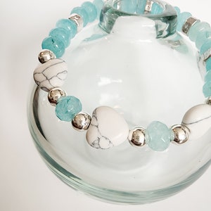 Beautiful White Heart Howlite Stone and Blue Quartz Calming Stretch ...