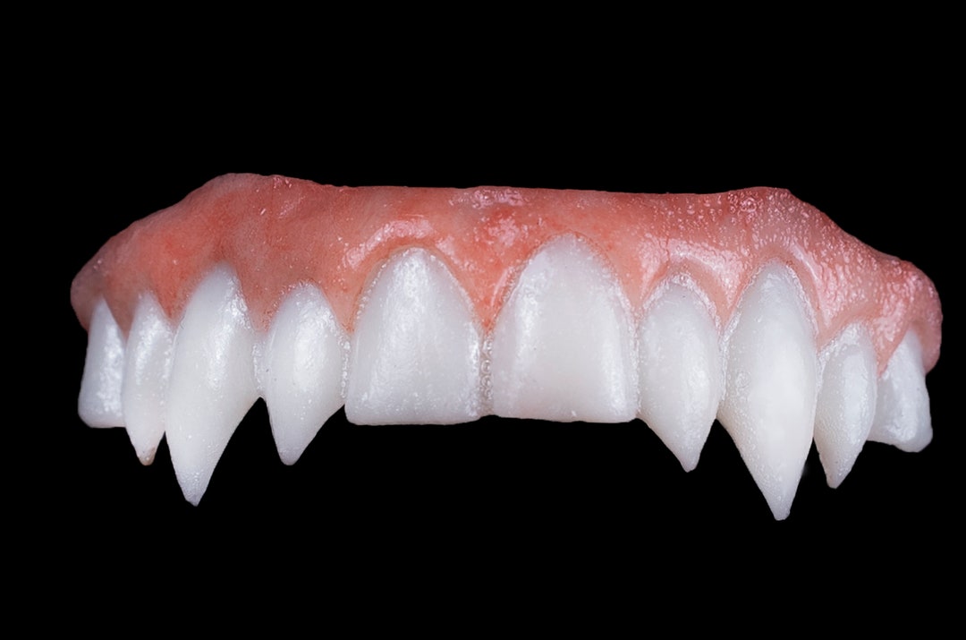 Triple Vampire Fangs: Horror Cosplay Teeth for Halloween, Werewolf, Elf ...